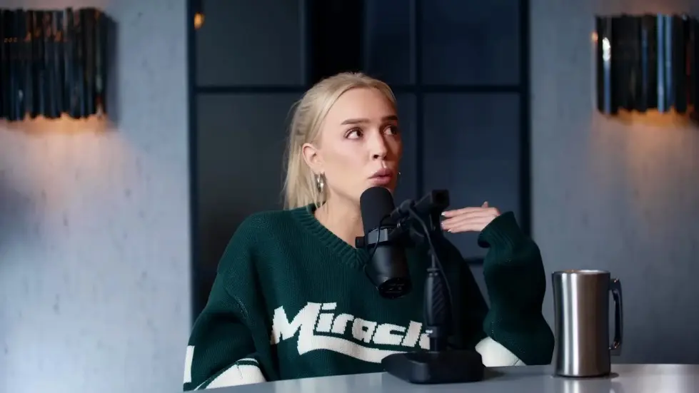 Alex Cooper: The World's No.1 Female Podcaster Finally Opens Up! (Call ...