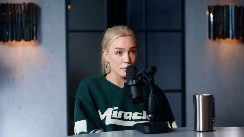 Alex Cooper: The World's No.1 Female Podcaster Finally Opens Up! (Call ...