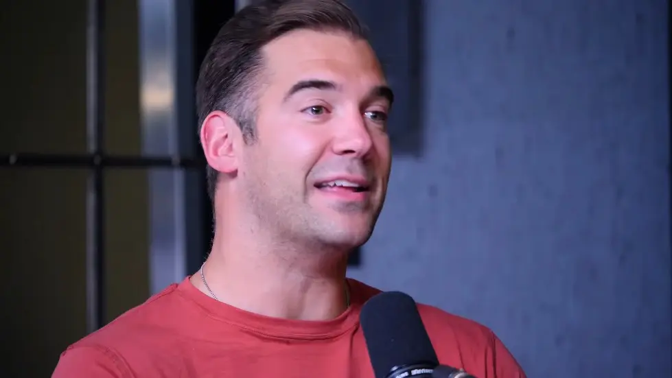 Lewis Howes: The Single Biggest Killer Of Relationships | E134