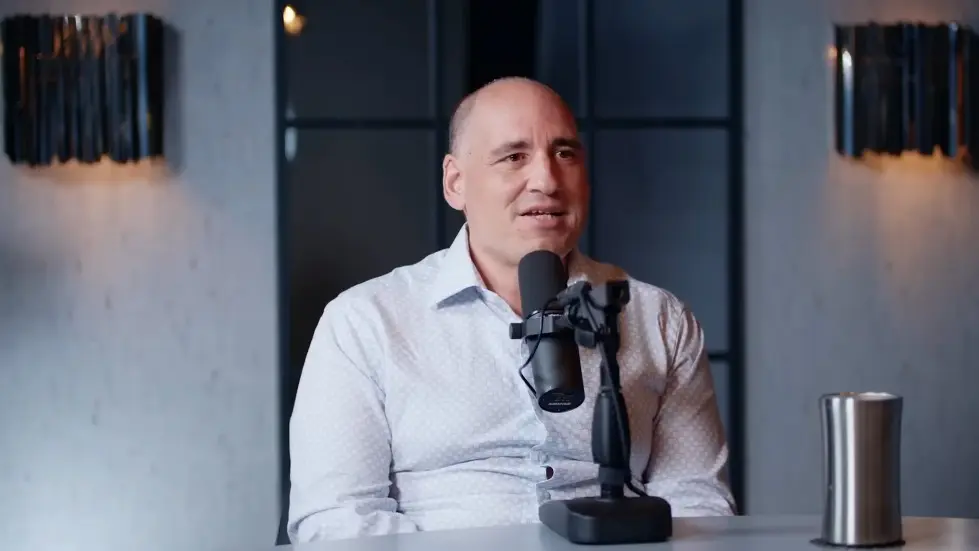 No.1 Heart Surgeon: Cardio Is A Waste Of Time For Weight Loss! Philip ...