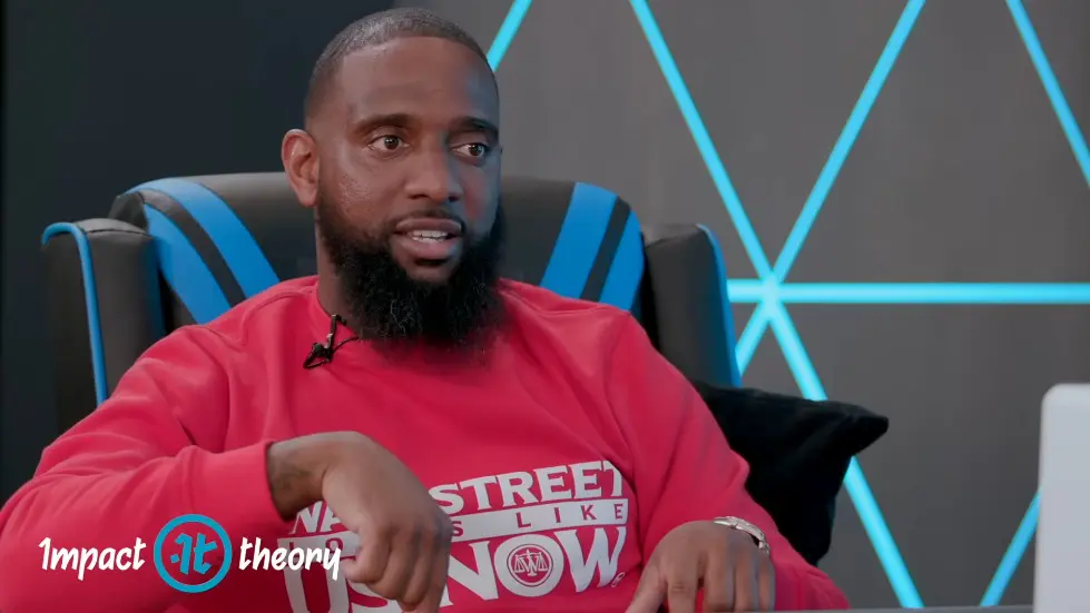 The 3 MONEY HABITS That Keep You BROKE! (RICH VS POOR MINDSET ...