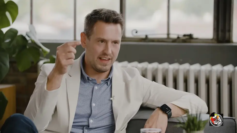 Zach Lahn and Jordan Peterson: School-Kids as Factory Products