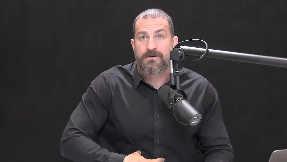 Andrew Huberman: Using Light (Sunlight, Blue Light and Red Light) to ...