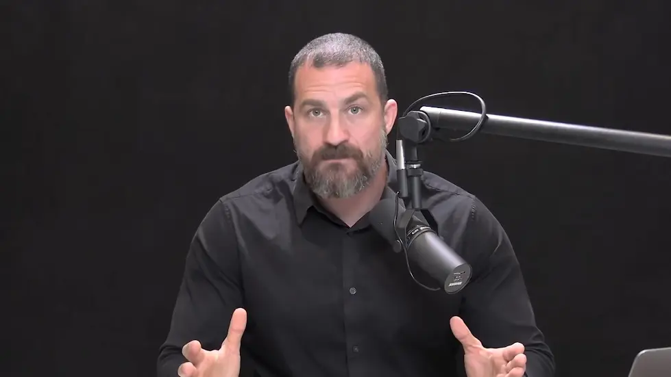 Andrew Huberman: Using Light (Sunlight, Blue Light and Red Light) to ...