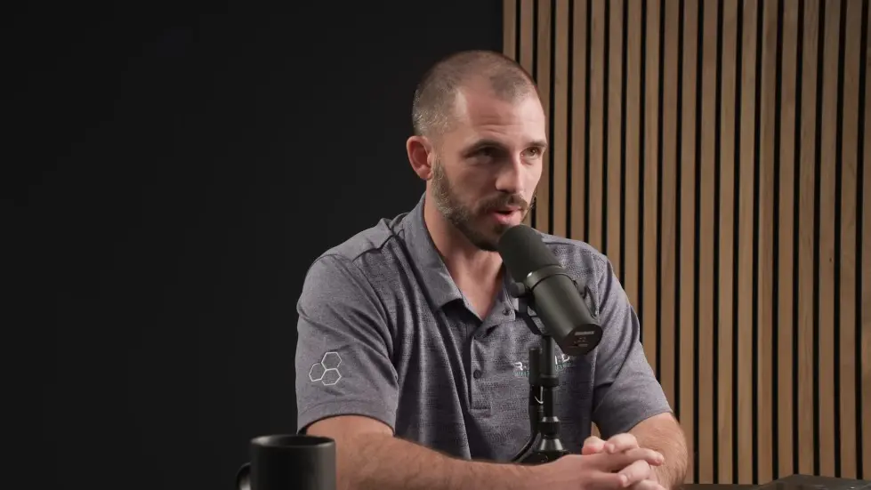 Dr. Andy Galpin and Dr. Andrew Huberman: How to Build Physical ...