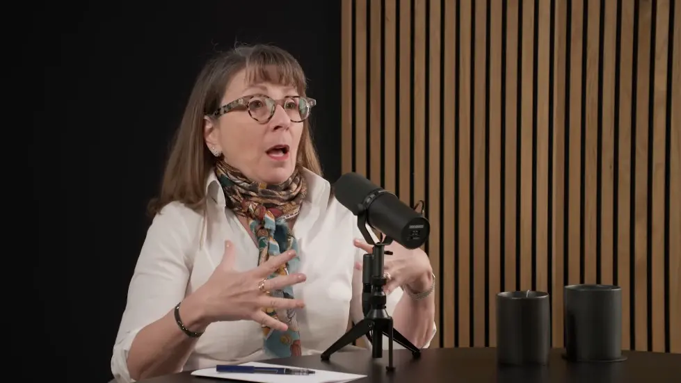 Dr. Lisa Feldman Barrett and Dr. Andrew Huberman: How to Understand ...