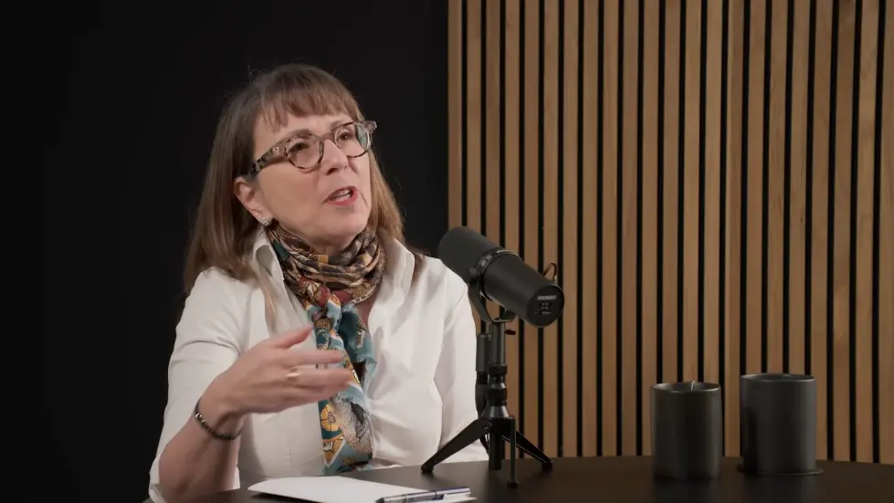 Dr. Lisa Feldman Barrett and Dr. Andrew Huberman: How to Understand ...