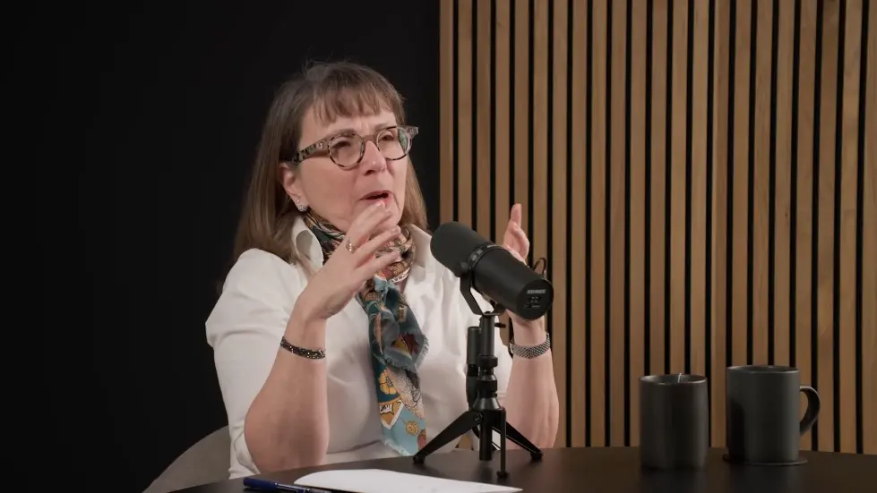 Dr. Lisa Feldman Barrett and Dr. Andrew Huberman: How to Understand ...