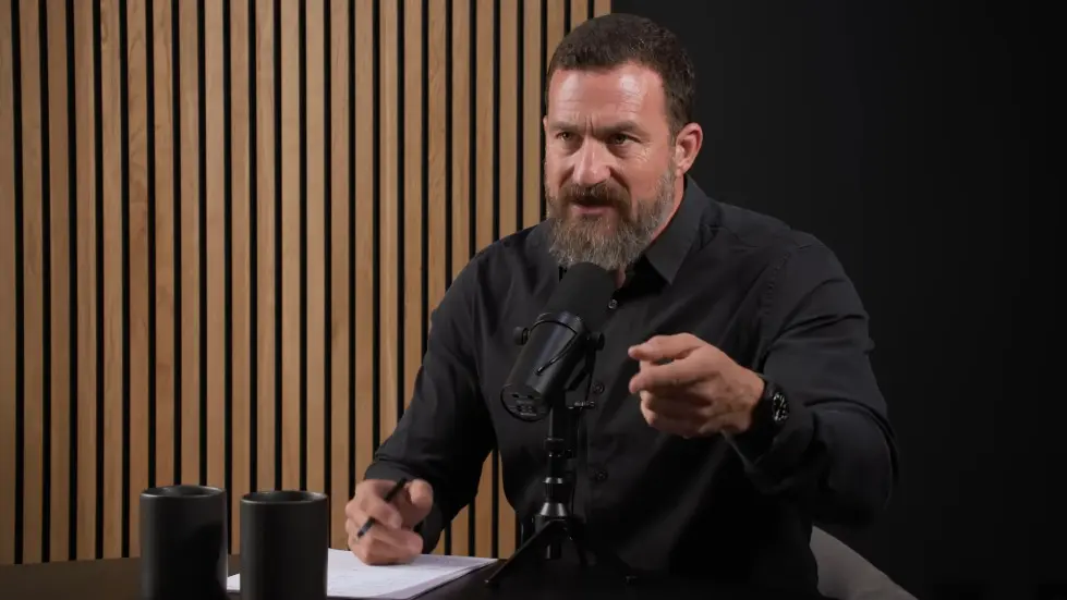 Dr. Sean Mackey and Dr. Andrew Huberman: Tools to Reduce and Manage Pain