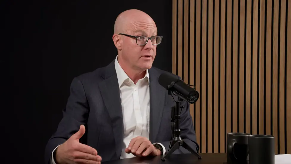 Dr. Sean Mackey and Dr. Andrew Huberman: Tools to Reduce and Manage Pain