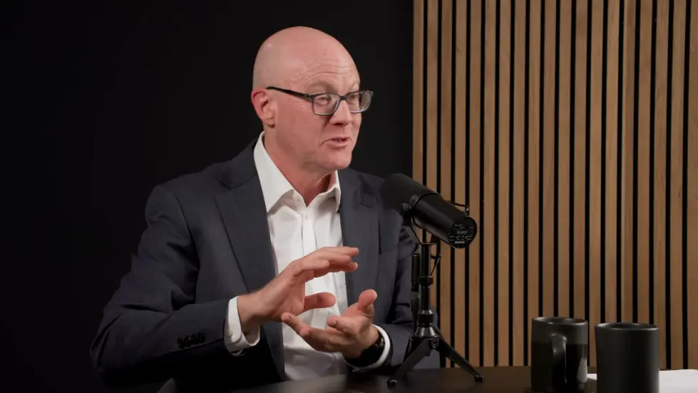 Dr. Sean Mackey and Dr. Andrew Huberman: Tools to Reduce and Manage Pain