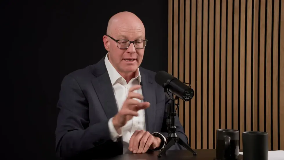 Dr. Sean Mackey and Dr. Andrew Huberman: Tools to Reduce and Manage Pain