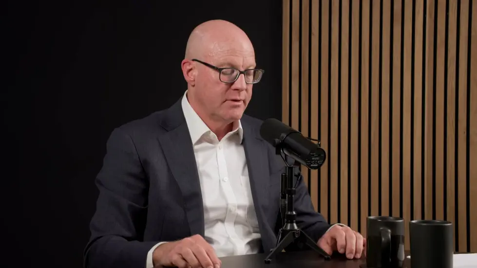 Dr. Sean Mackey and Dr. Andrew Huberman: Tools to Reduce and Manage Pain