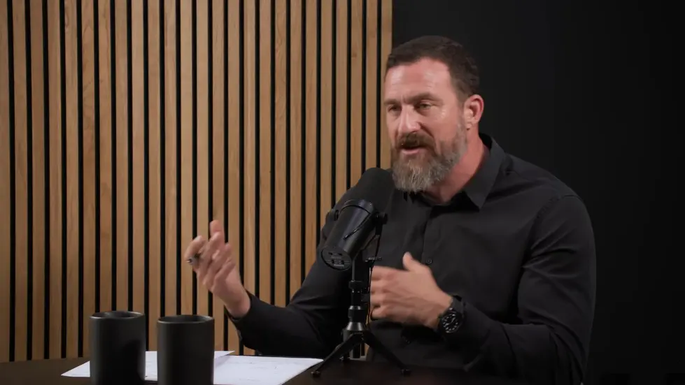 Dr. Sean Mackey and Dr. Andrew Huberman: Tools to Reduce and Manage Pain