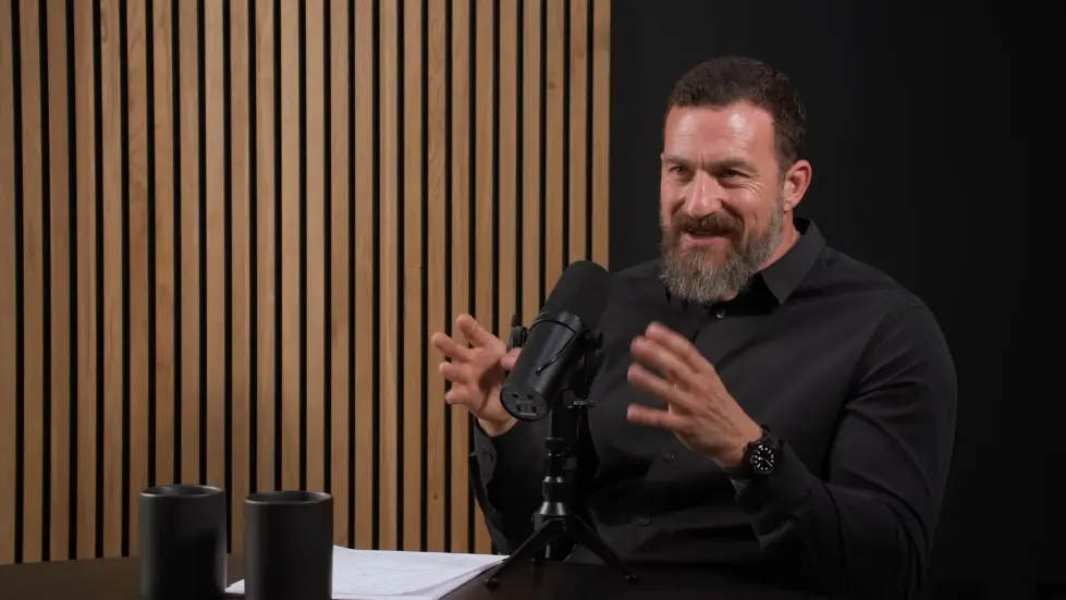 Dr. Sean Mackey and Dr. Andrew Huberman: Tools to Reduce and Manage Pain